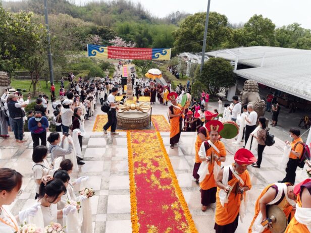 Empowerment and Dharma teachings at Karma Kagyu Monastery, Tainan - The ...