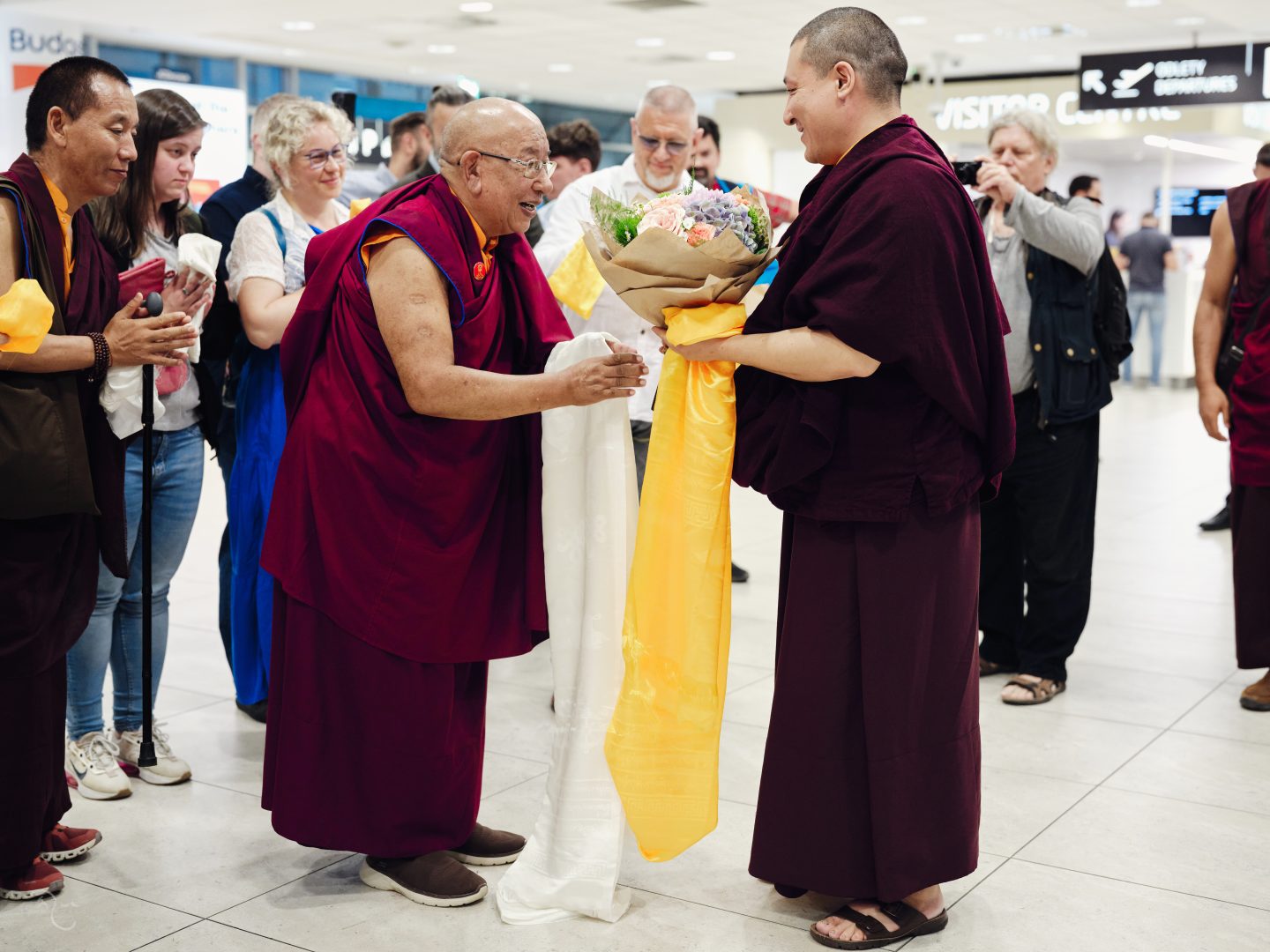 Karmapa's message on the Parinirvana of Maniwa Sherab Gyaltsen Rinpoche ...