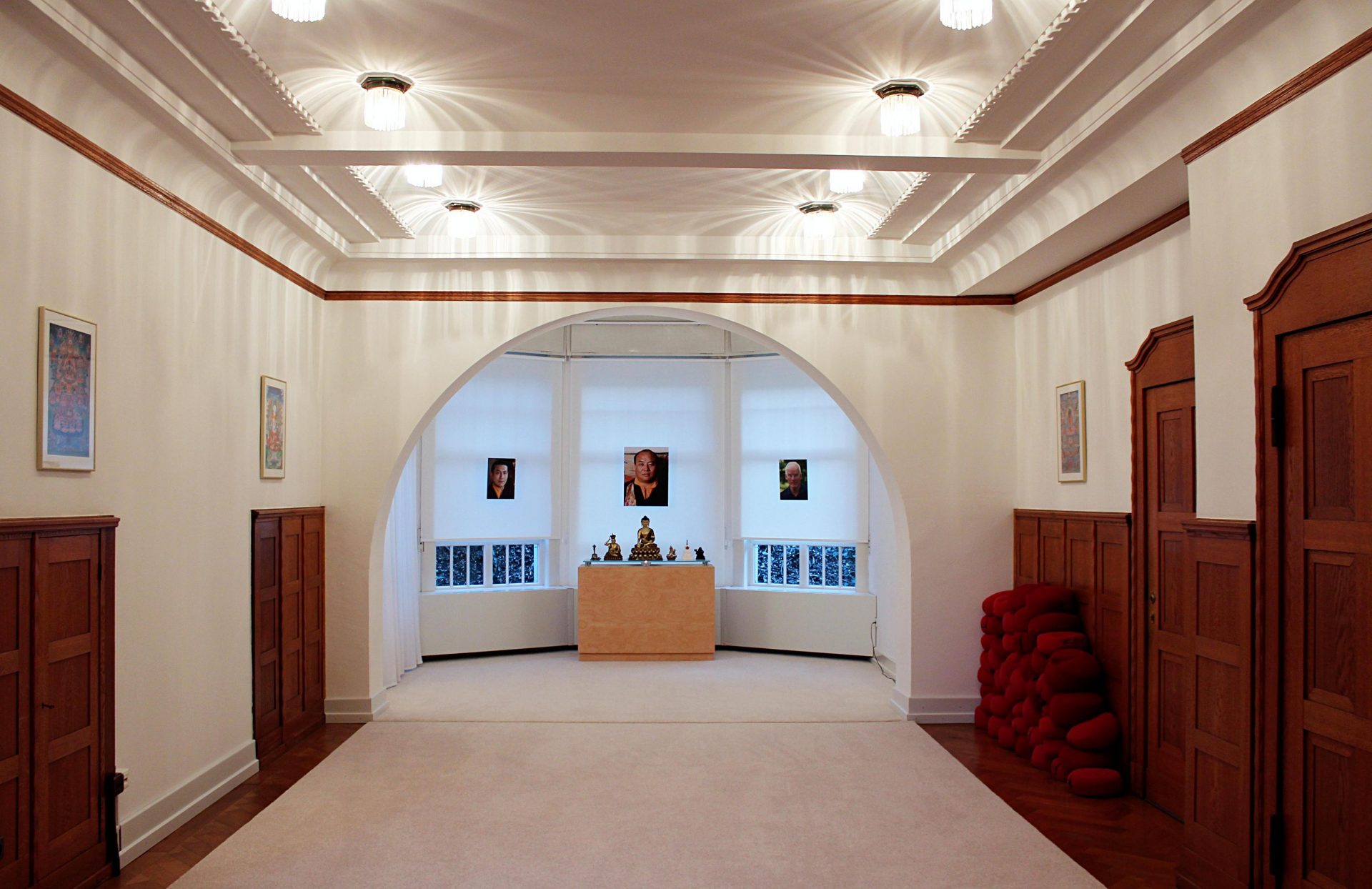 Bielefeld Diamond Way Buddhist Center - The 17th Karmapa: Official ...