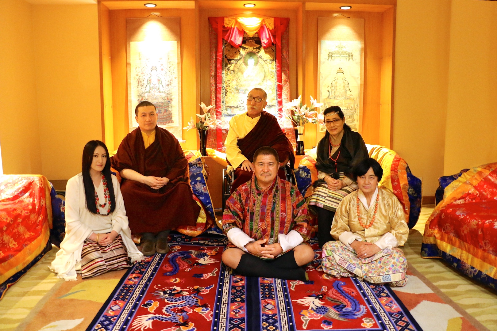Photos - The 17th Karmapa: Official website of Thaye Dorje, His ...